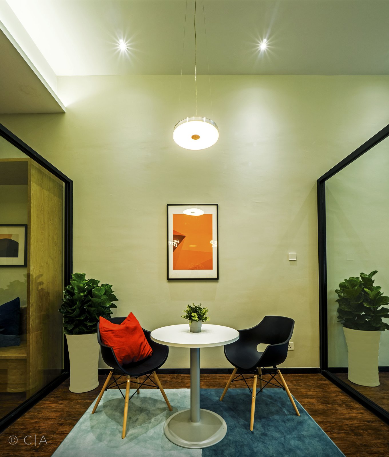 Photo 6 of 16 in The Bustling Society : Interactive Workplace by SQR ...