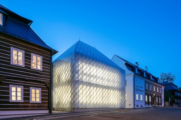 Lasvit Headquarters By OV-A - Dwell