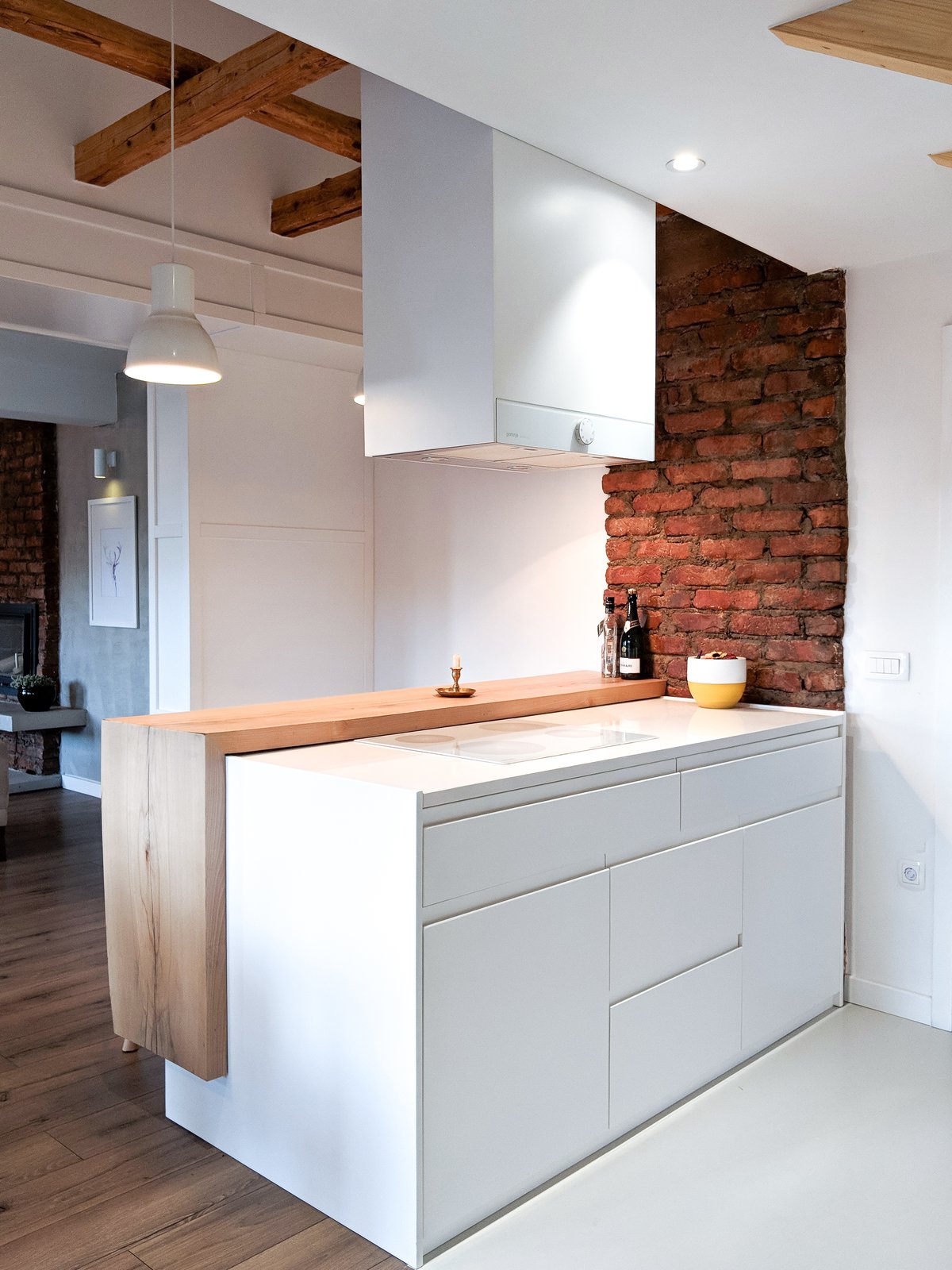 Photo 11 of 22 in An Unloved Loft Is Brought Back to Life for a ...