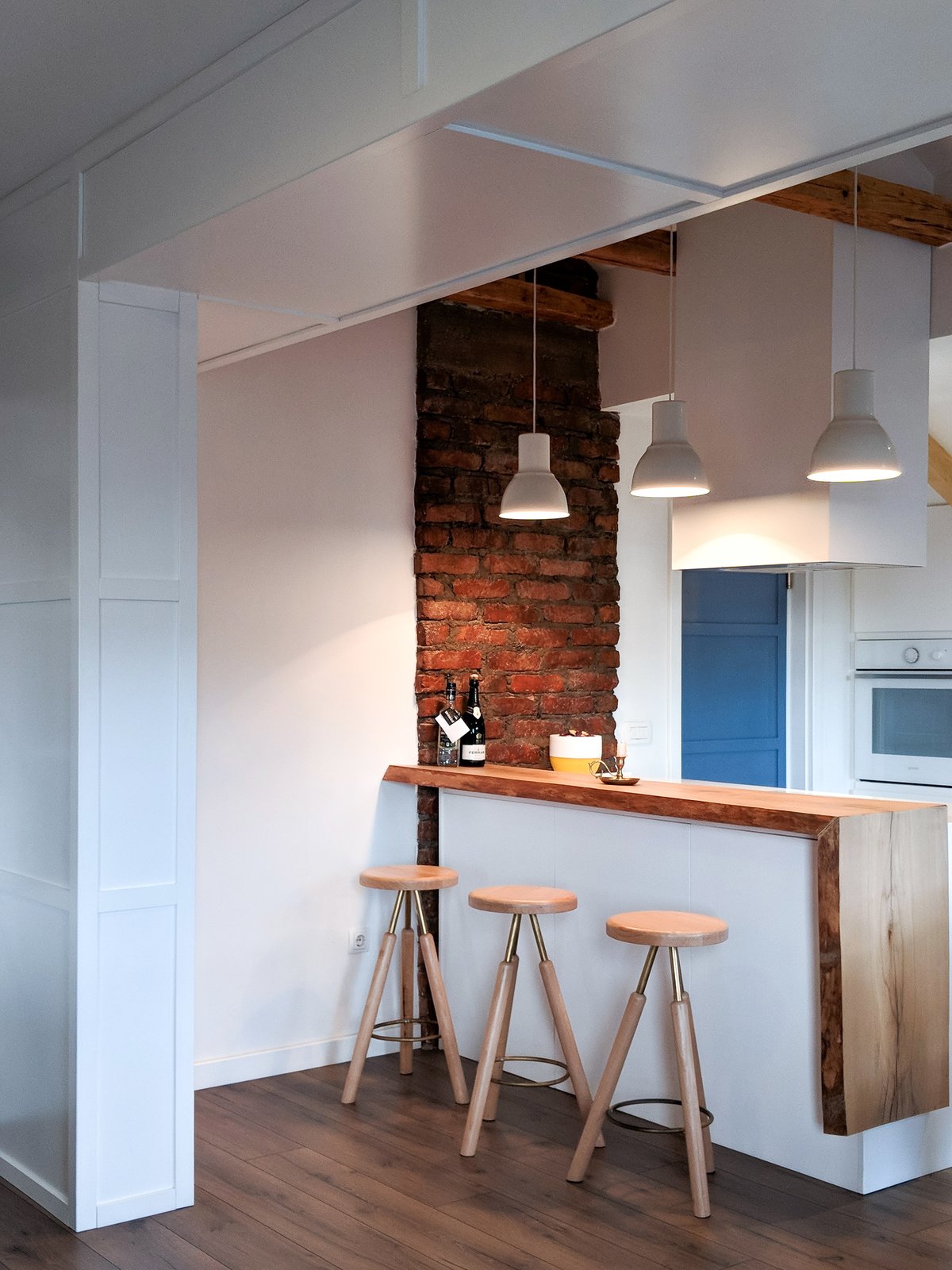 Photo 10 of 22 in An Unloved Loft Is Brought Back to Life for a ...