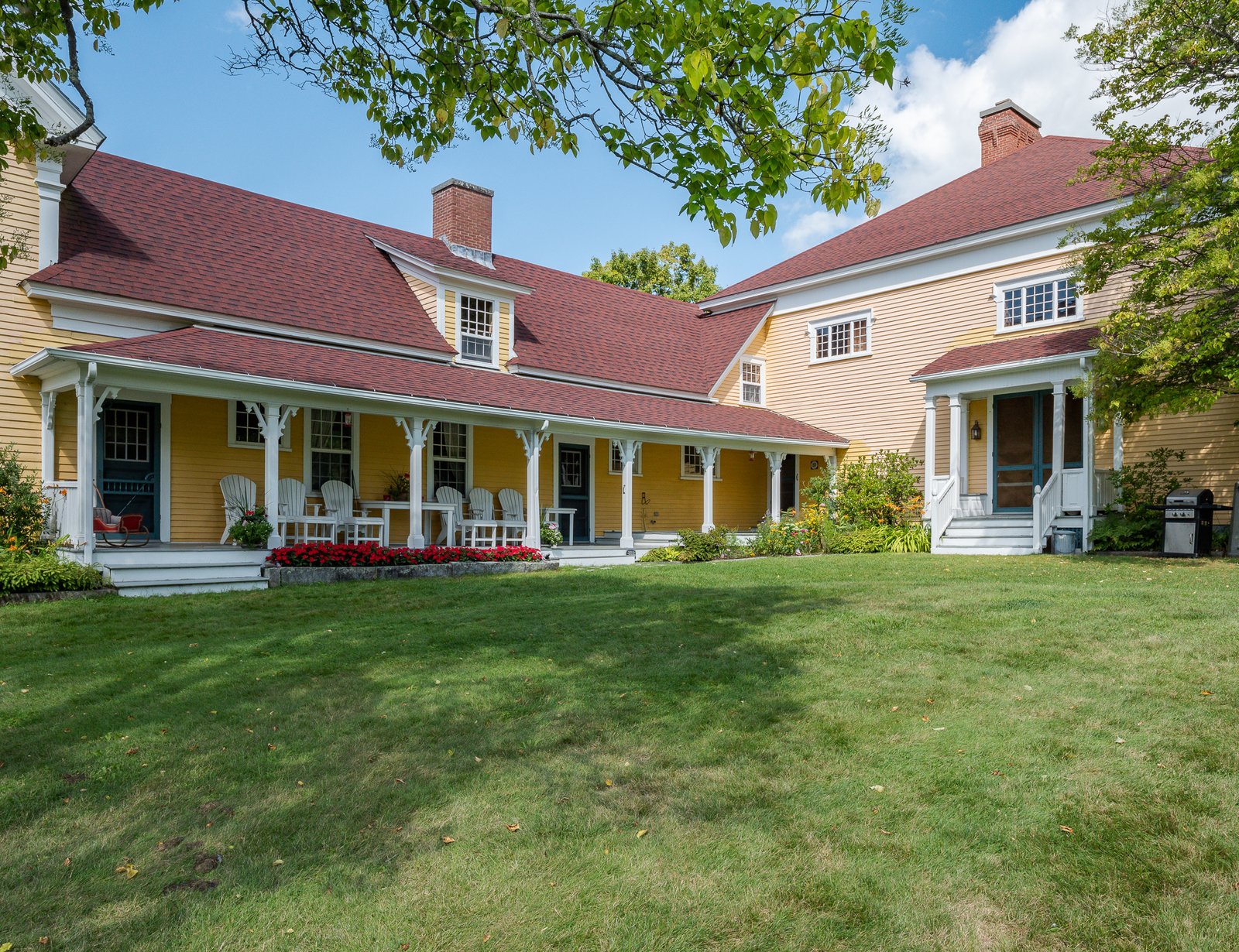 Photo 1 of 23 in Merrill House by Debra LaPorte - Dwell