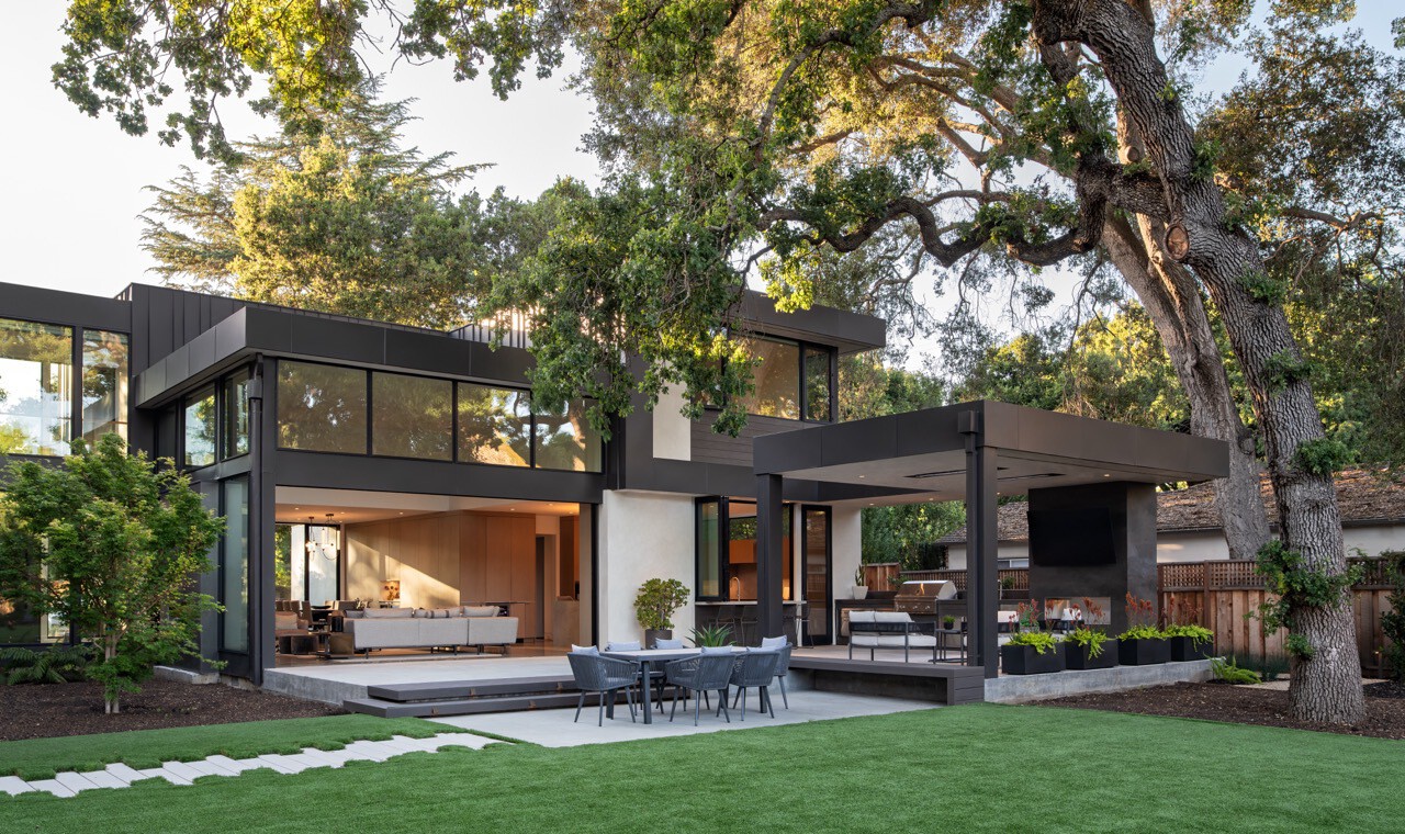 Photo 15 of 16 in Menlo Oaks by Zaharias Design LLC - Dwell