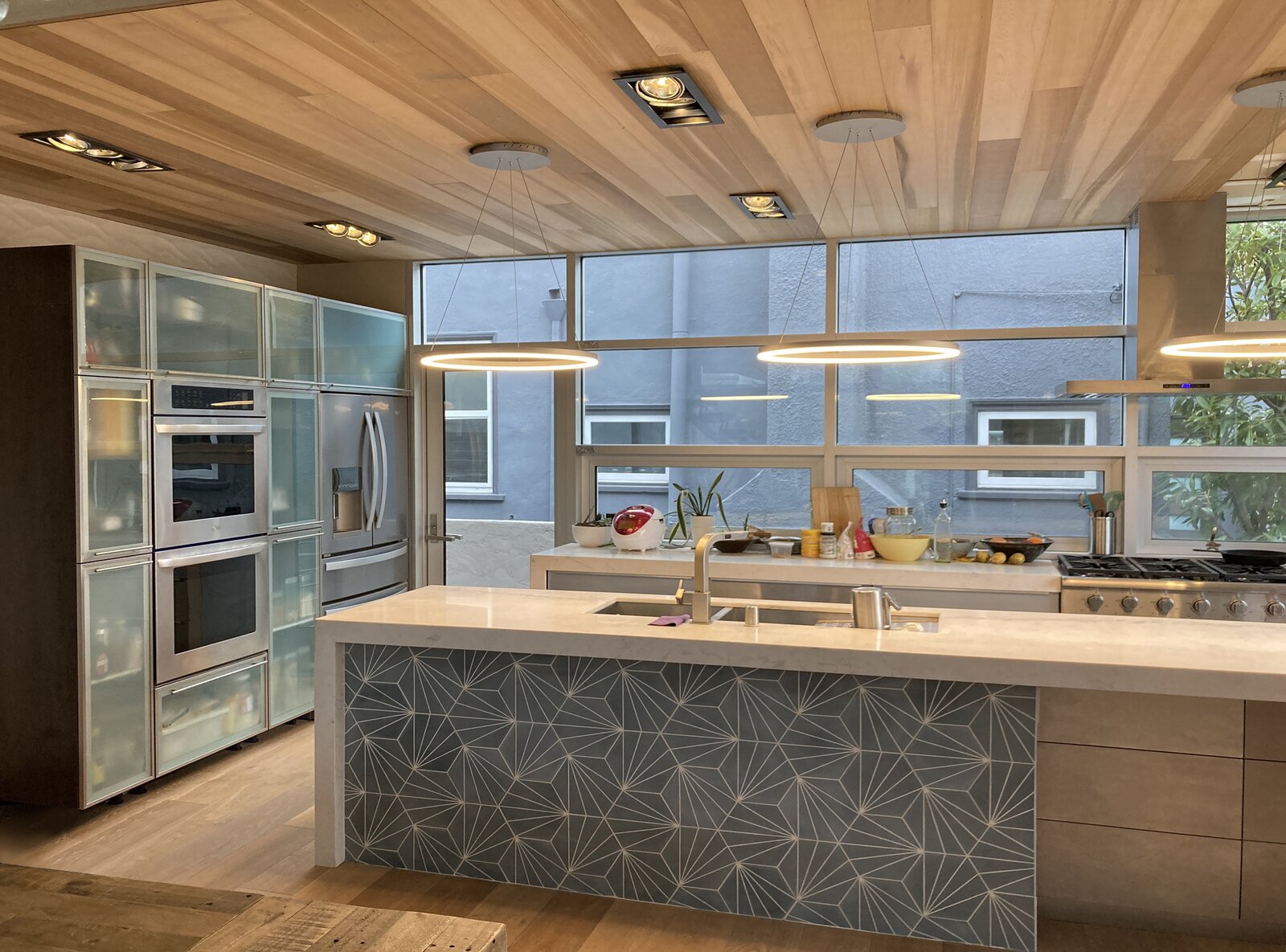 Photo 2 of 10 in Holman House by Shawn Bradbury - Dwell