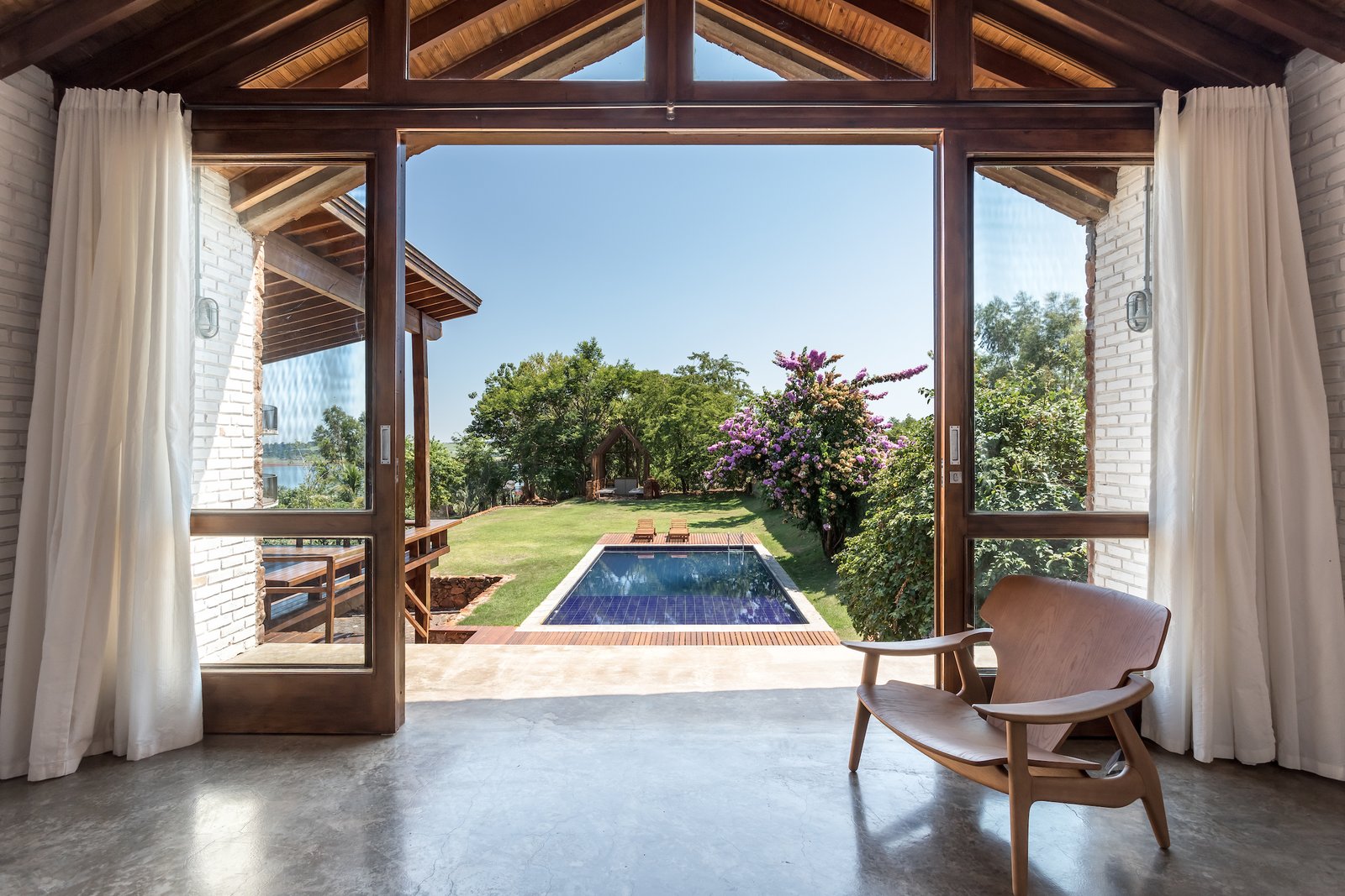 Photo 19 of 25 in Casa do Lago | Lake House by Solo Arquitetos - Dwell