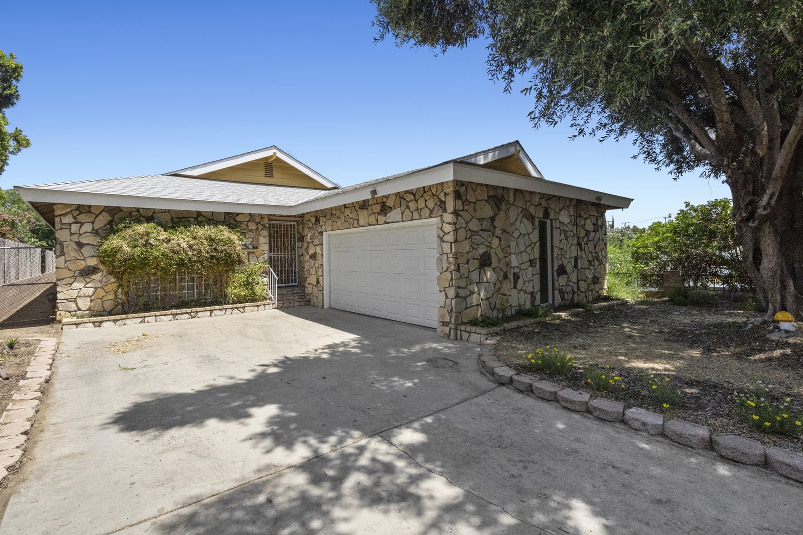 Photo 2 of 17 in The Cline House by Cline - Dwell