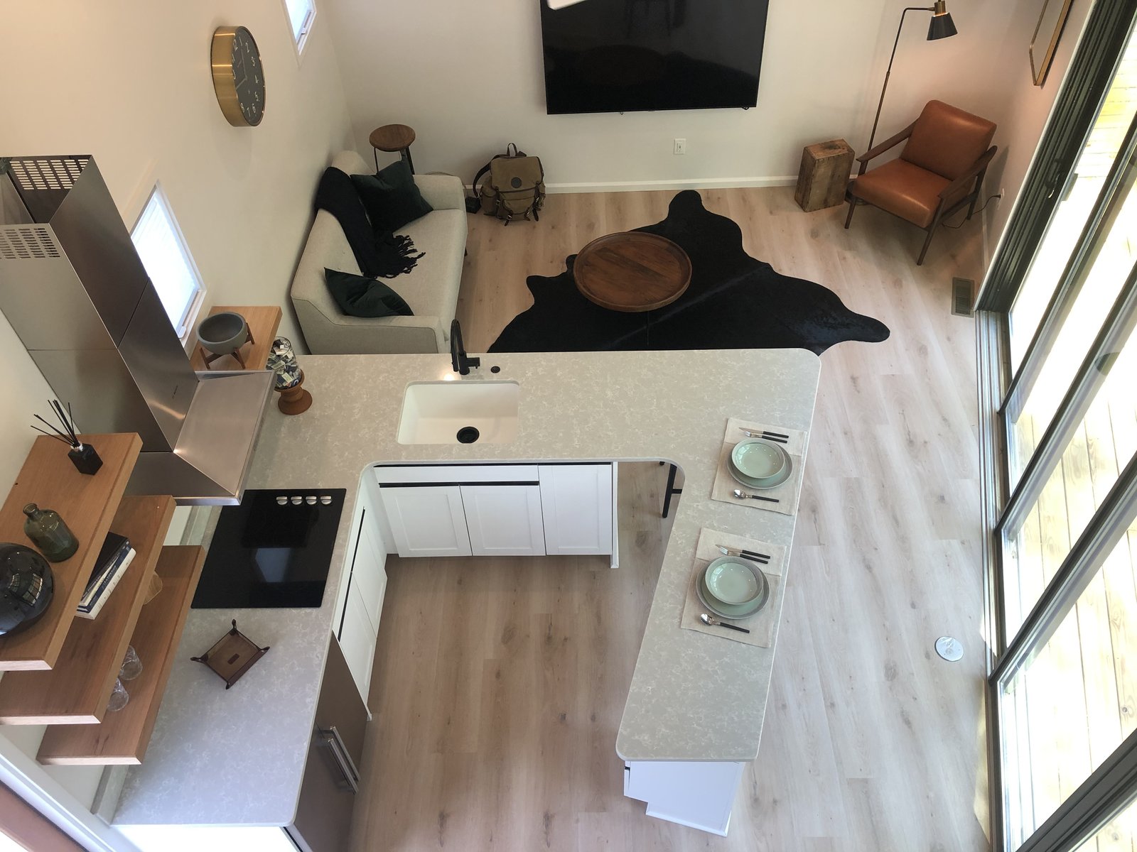 Minimalism and Luxury Meet In Pinewood Forest Micro Home (8 Photos) - Dwell