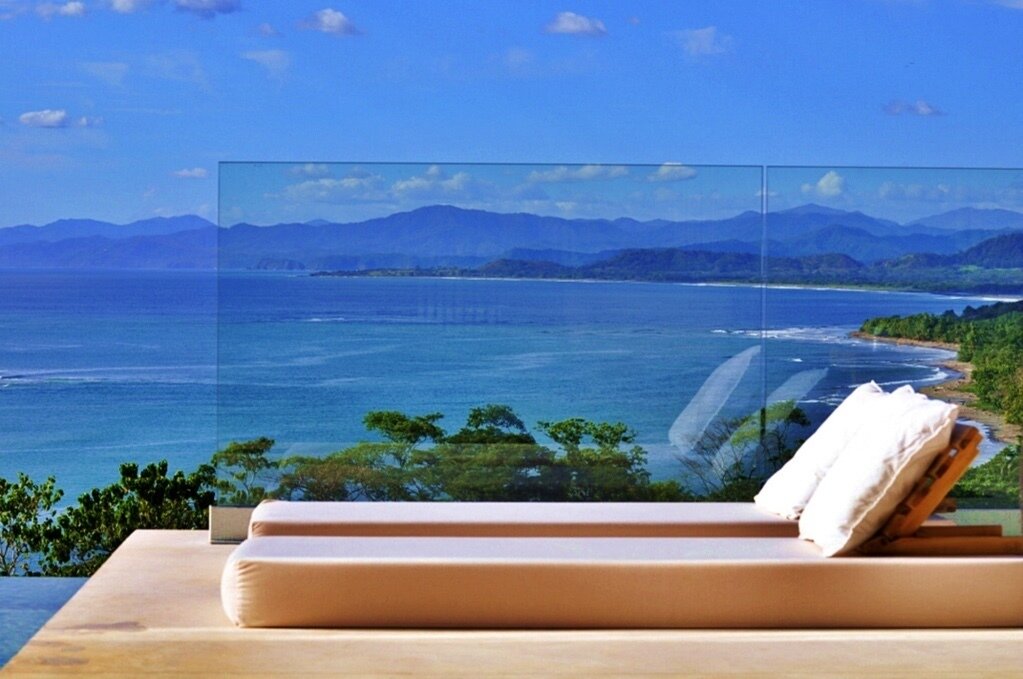 Spectacular Ocean View House for Sale Santiago (7 Photos) - Dwell