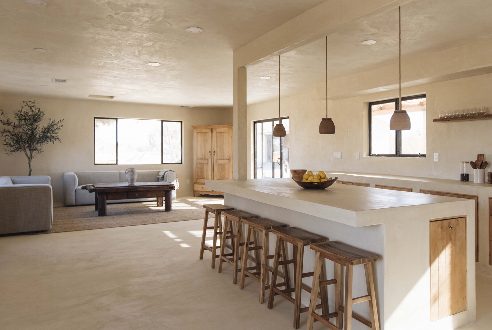 Photo 9 of 54 in The Nabu Villa by maggie davis - Dwell