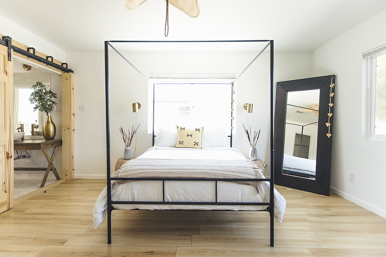 Photo 3 of 42 in The Habibi House by maggie davis - Dwell