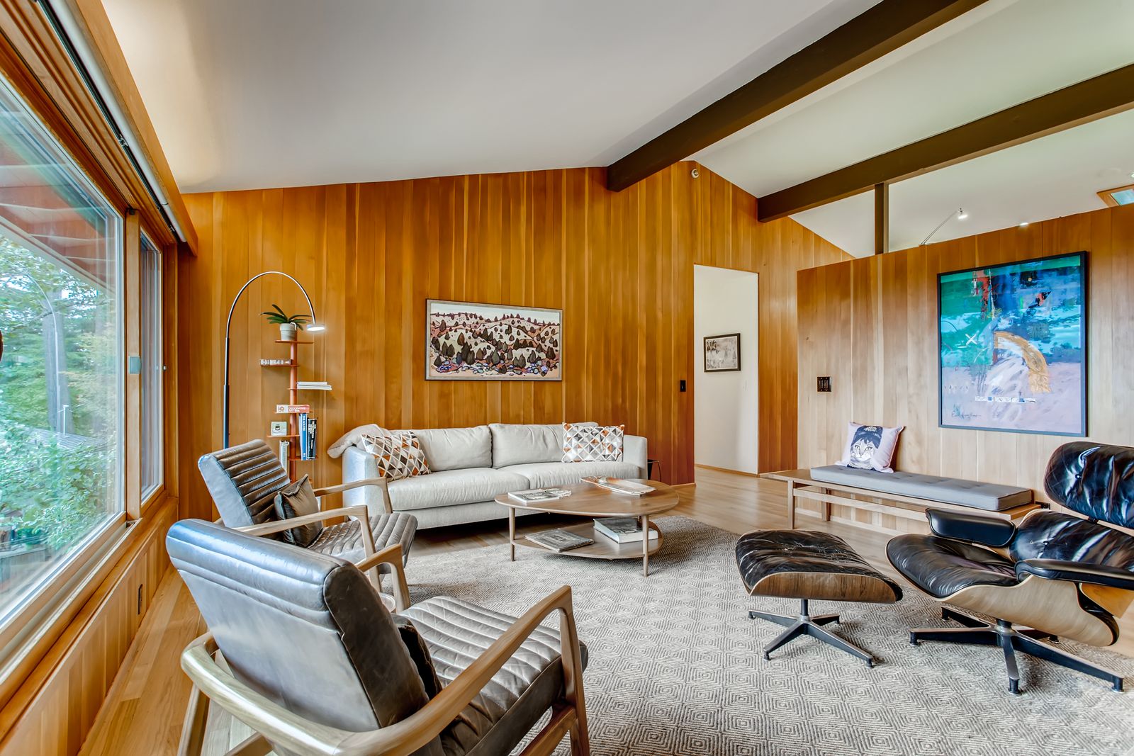 Photo 5 of 37 in The Wilson House by susan stier - Dwell