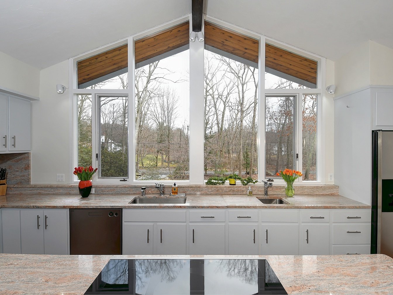 Photo 7 of 7 in Mid-Century Modern - The Amato House by Jennifer ...