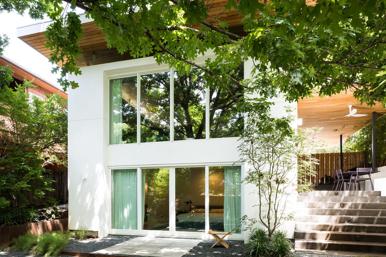 Photo 3 of 6 in A Tumbledown Cottage in Austin Is Freshened Up and ...