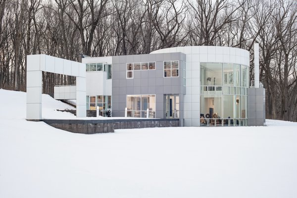 The Grotta House Modern Home in New Jersey by Richard Meier on Dwell