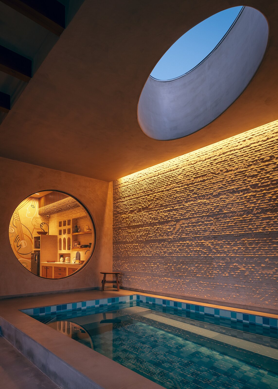 Photo 4 of 18 in This Leafy Green Garden Dwelling in India Has an ...