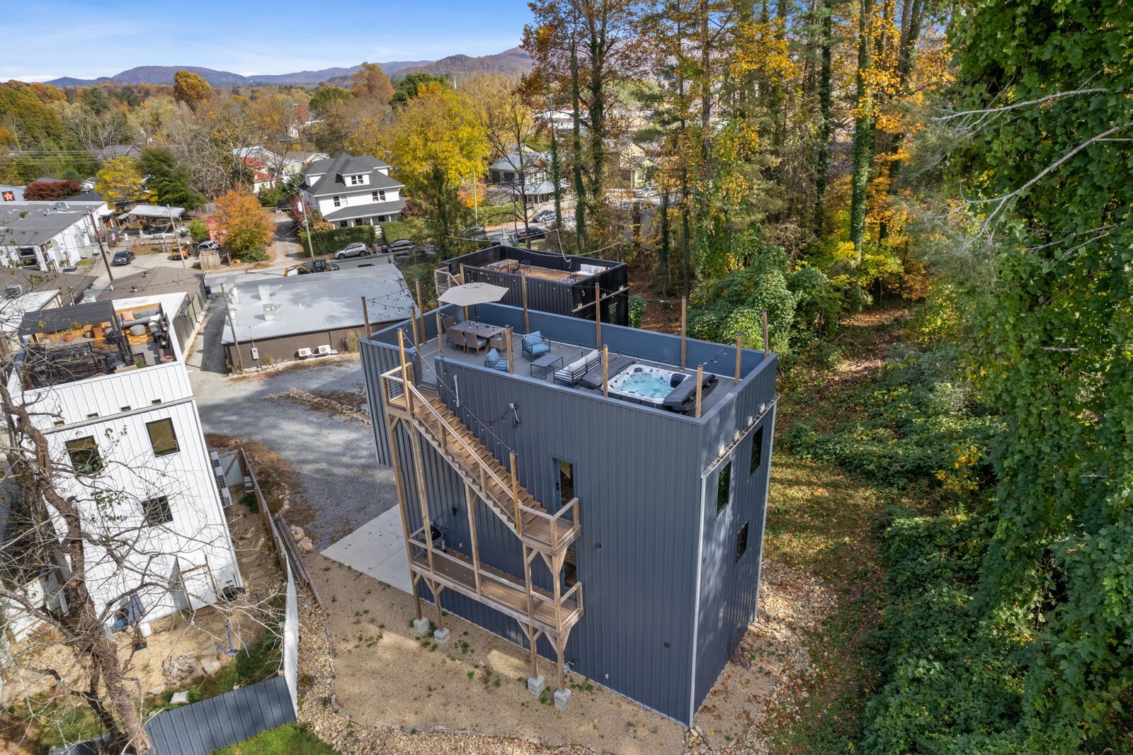 Photo 7 of 36 in The Lumberyard Bike House by Ryan Jacques - Dwell