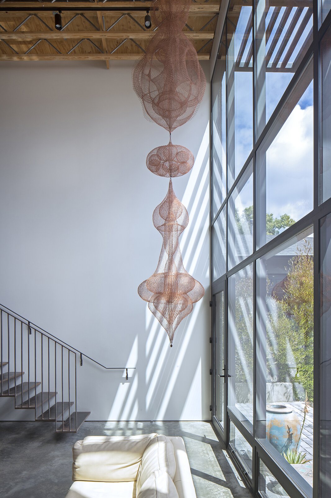 Photo 10 of 21 in Meridian Residence by Robert Kerr - Dwell