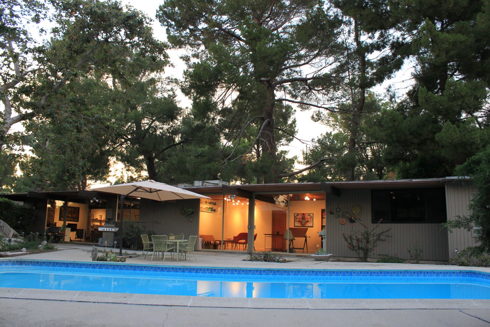 Post and beam farmette in Los Angeles (5 Photos) - Dwell