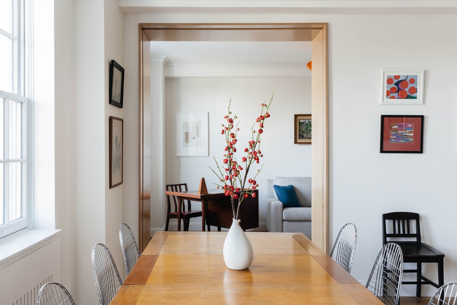 Photo 17 of 24 in Before & After: A Cramped Prewar Apartment in ...