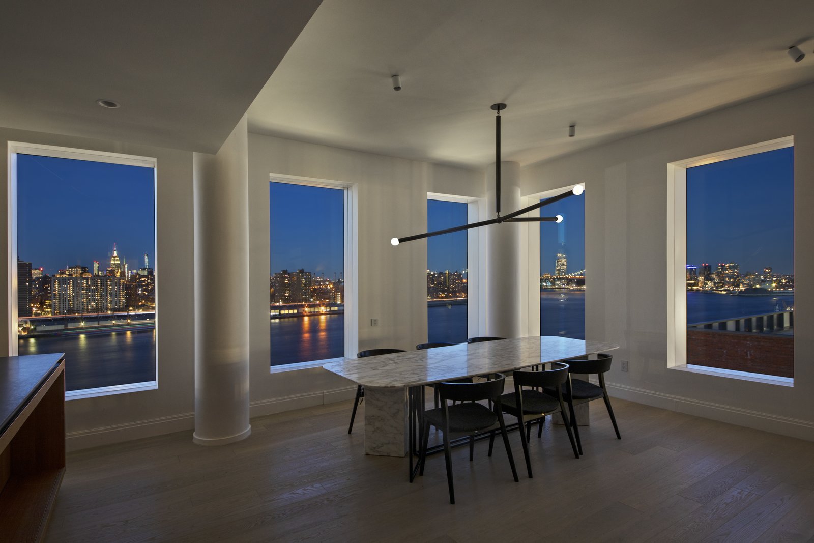 Exquisite Dumbo Penthouse in Award Winning Condo posted by Halstead ...