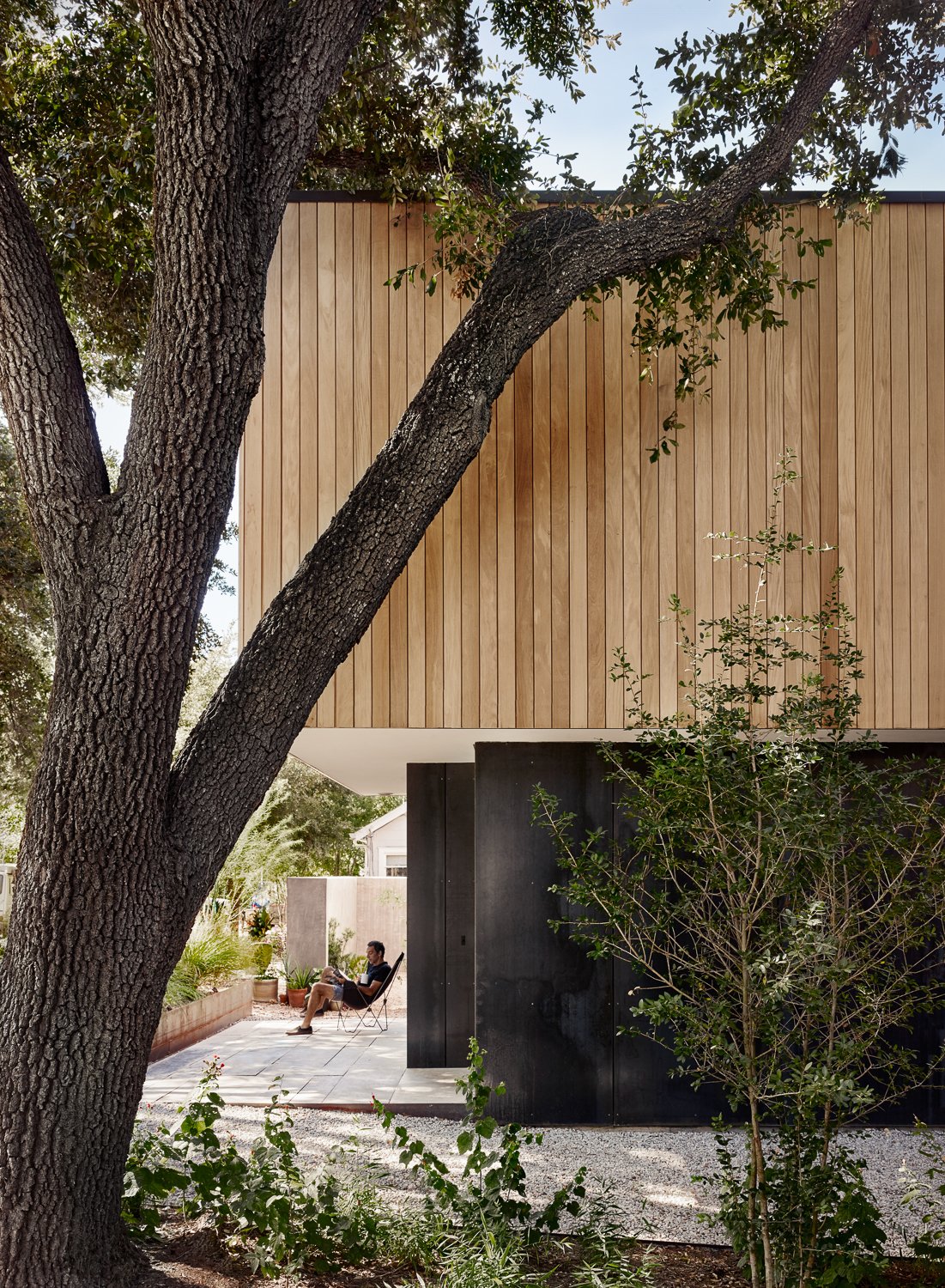 Photo 3 of 13 in A Svelte Austin Home Enables Cleverly Compact Living ...