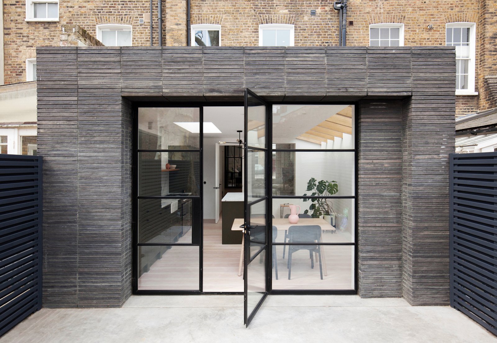 Photo 1 of 20 in A London Townhouse Gets a Gorgeous Renovation That ...