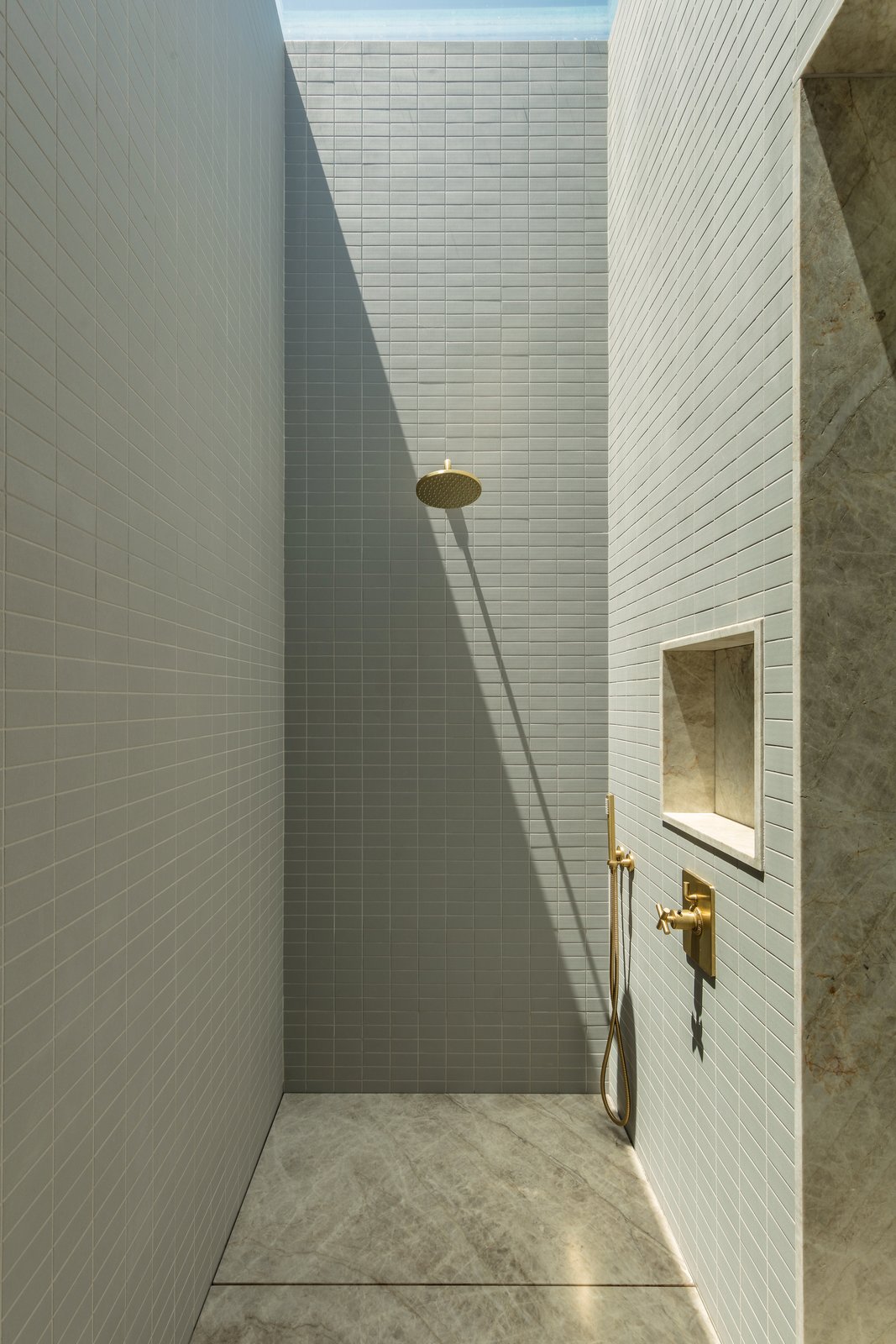 Photo 11 of 21 in An Architect’s Light-Filled Home Is Tailored to the ...