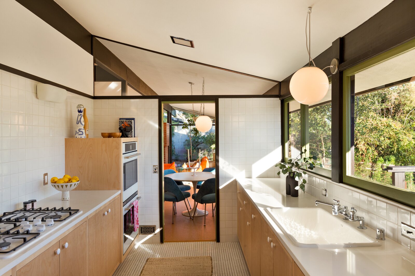Photo 15 of 23 in A Glowing Midcentury by Jack Corey Asks $1.8 Million ...