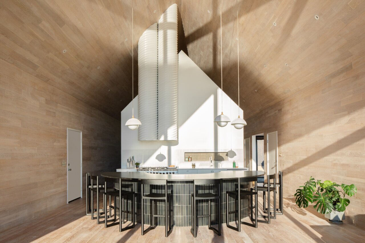 Photo 15 of 17 in This “House-Within-a-House” Plays With Sculptural ...