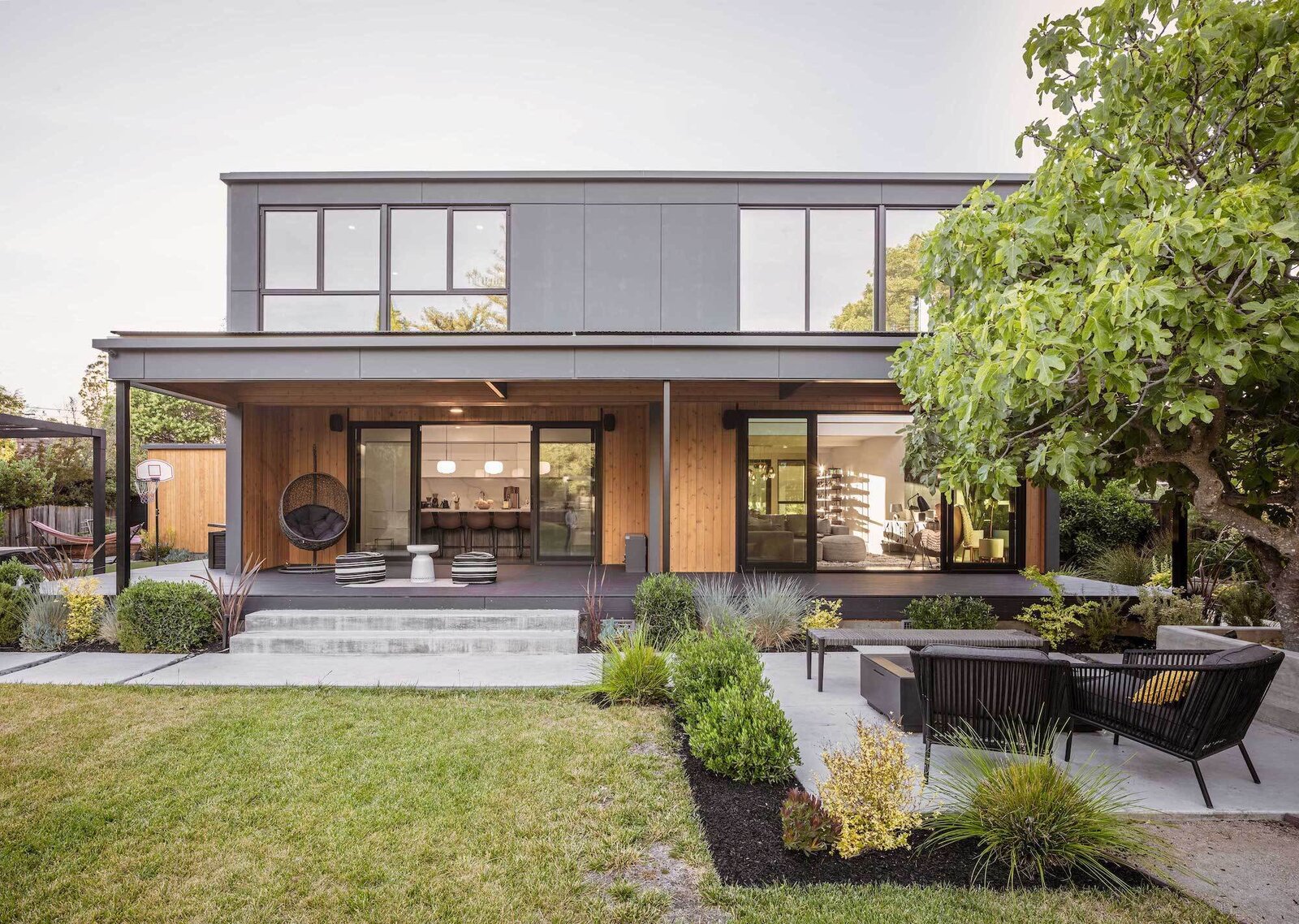 Photo 7 of 11 in This California Family Home Was Built Entirely in ...