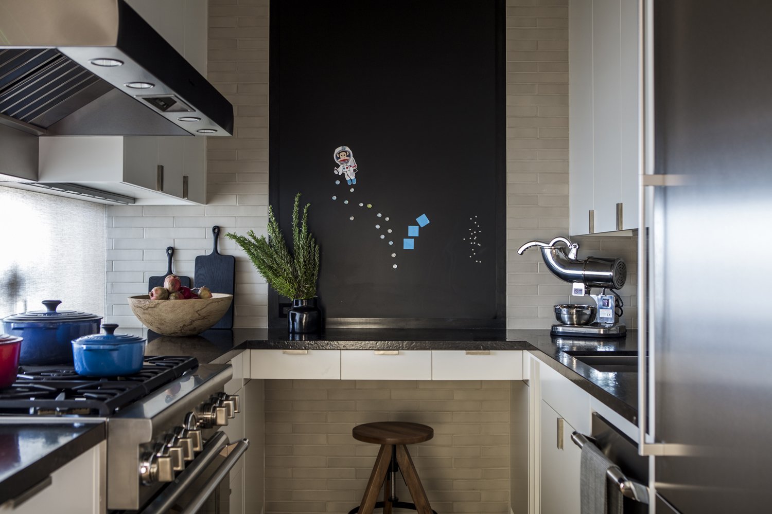 Photo 12 of 32 in Tiburon Bay View by Walker Warner - Dwell