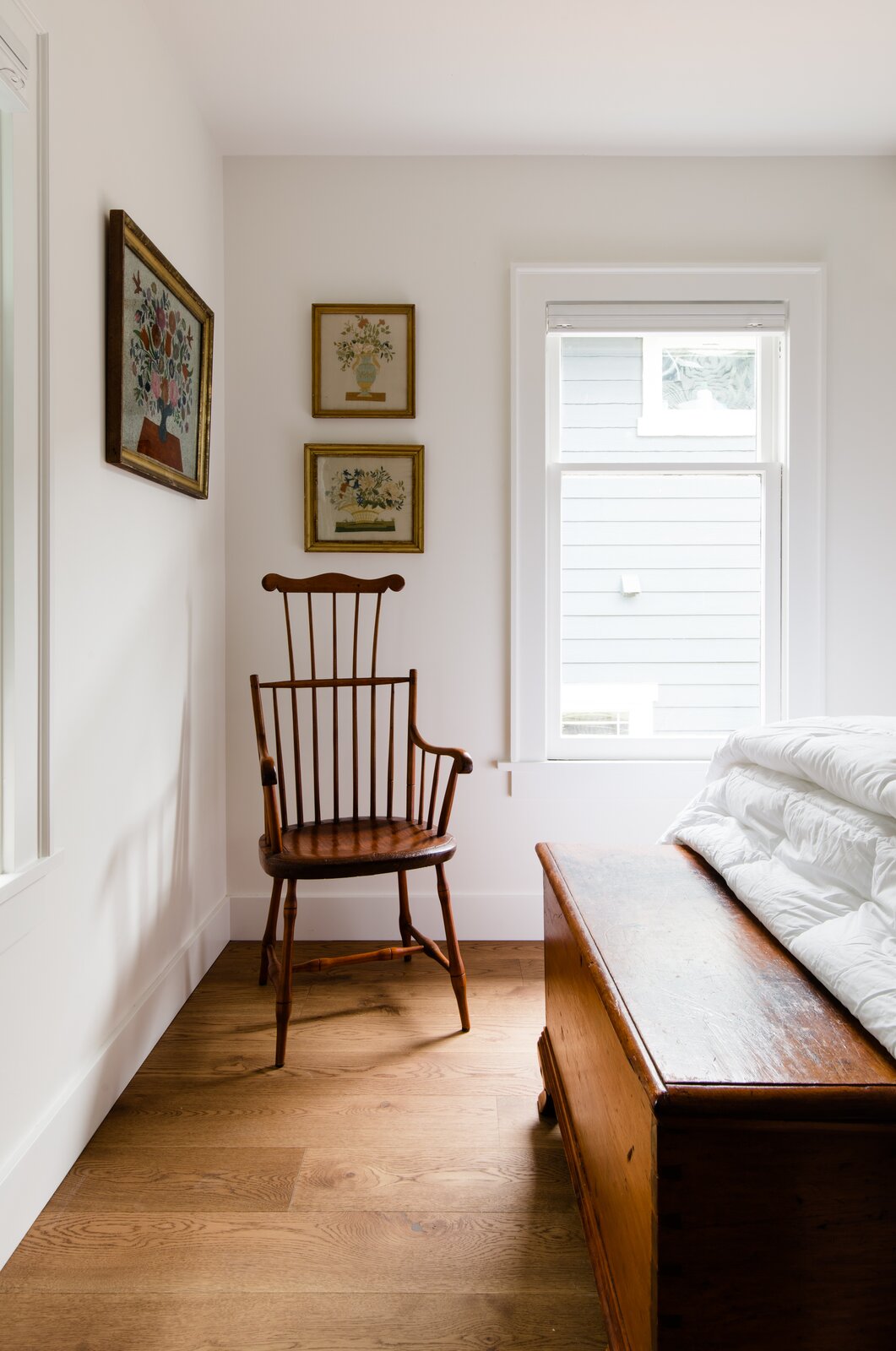 Photo 13 of 21 in A Family Cottage by Office of Ordinary Architecture ...