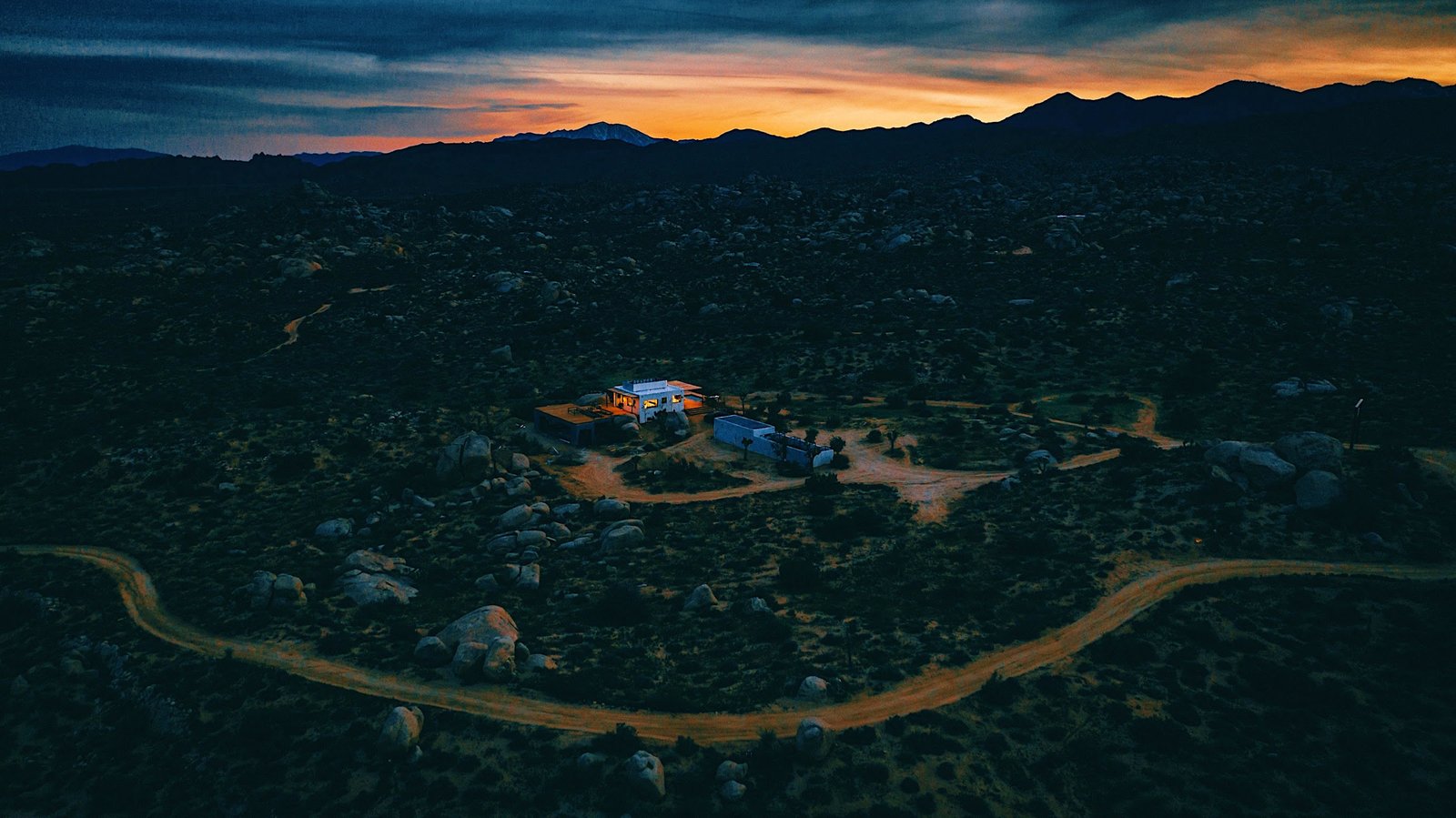 Photo 6 of 8 in A Joshua Tree Ranch Tests the Limits of Off-Grid Luxury ...
