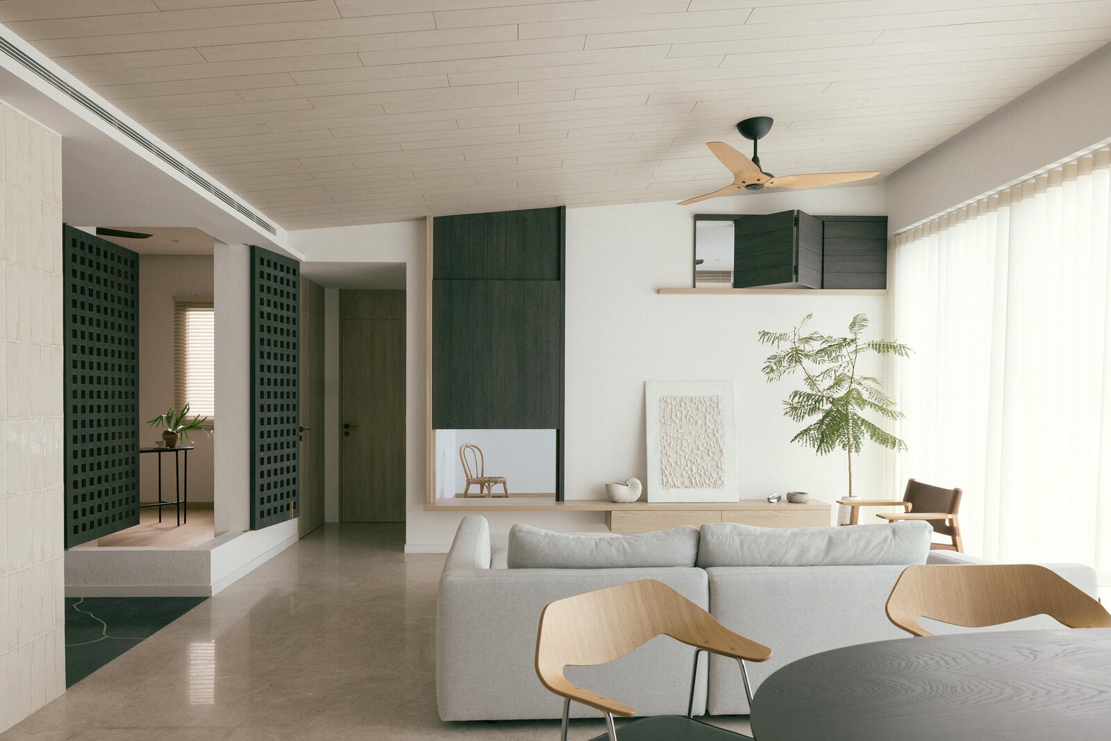 Surprising Windows Between Rooms Create Connections on a Whim in This ...