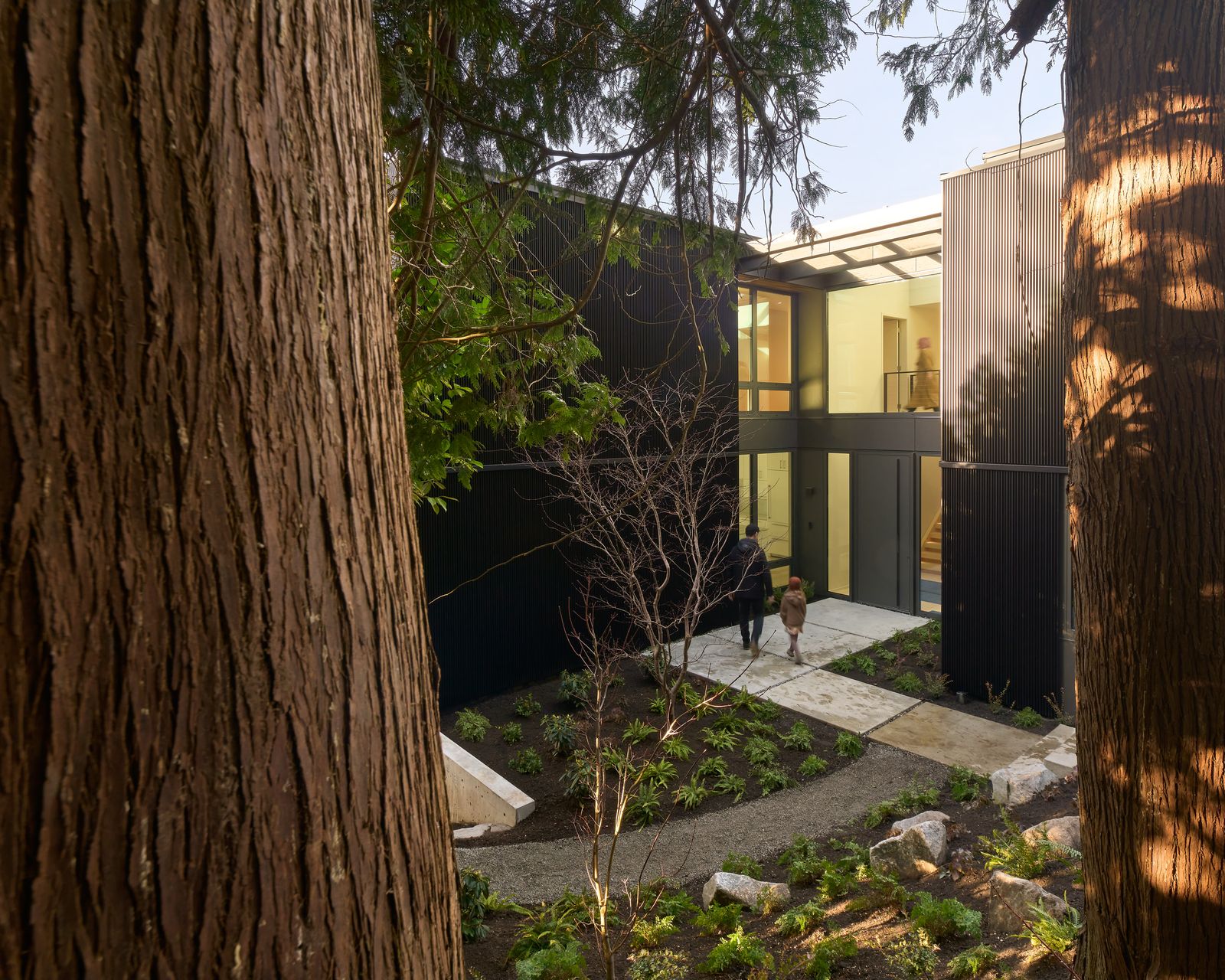 Photo 3 of 21 in Howe Sound House by W O V E N Architecture and Design ...