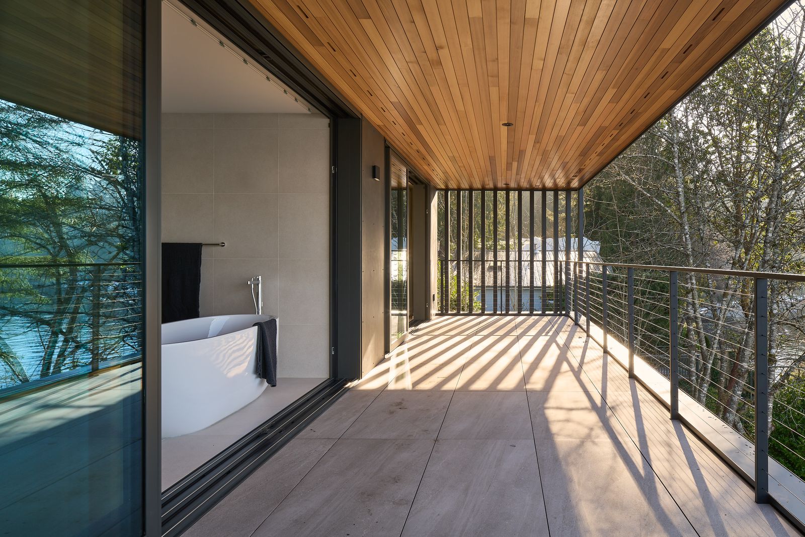 Photo 15 of 21 in Howe Sound House by W O V E N Architecture and Design ...