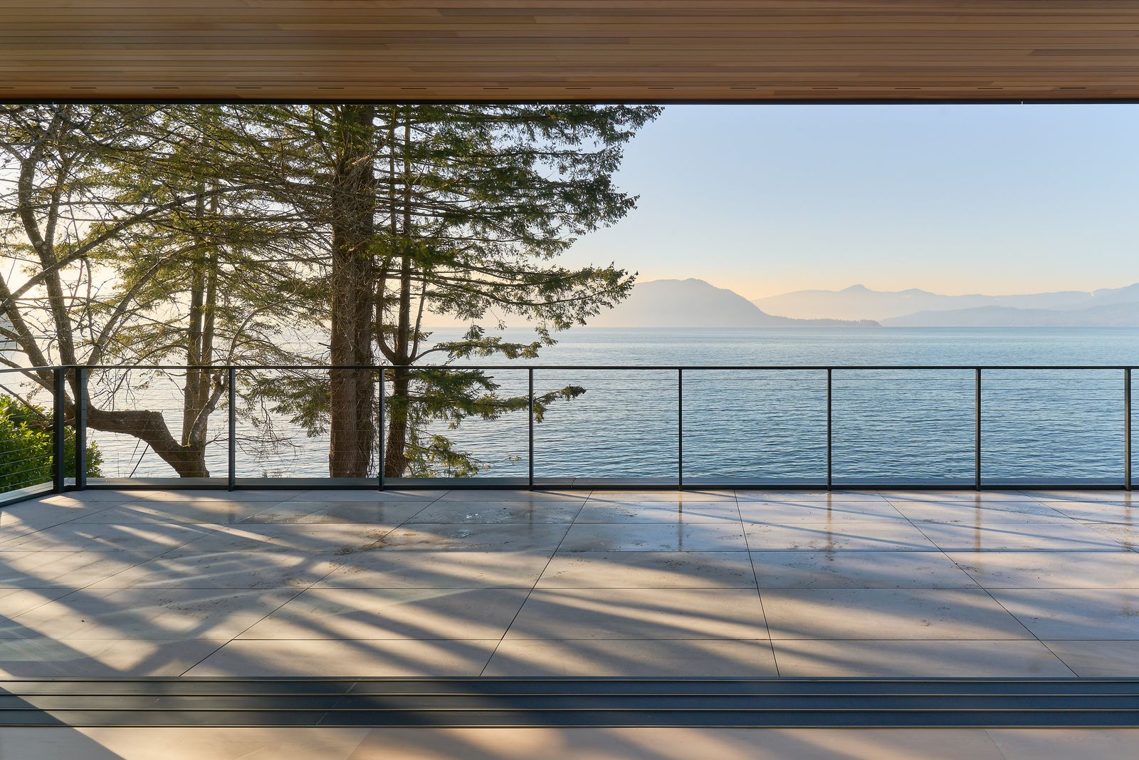 Photo 18 of 21 in Howe Sound House by W O V E N Architecture and Design ...