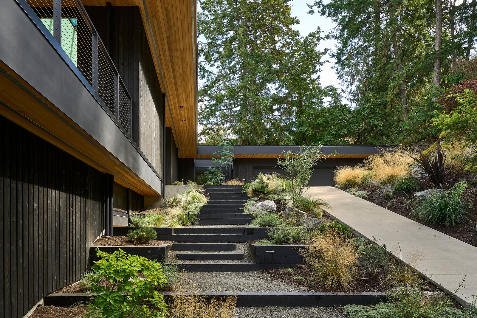 Photo 3 of 31 in Layer House by W O V E N Architecture and Design - Dwell