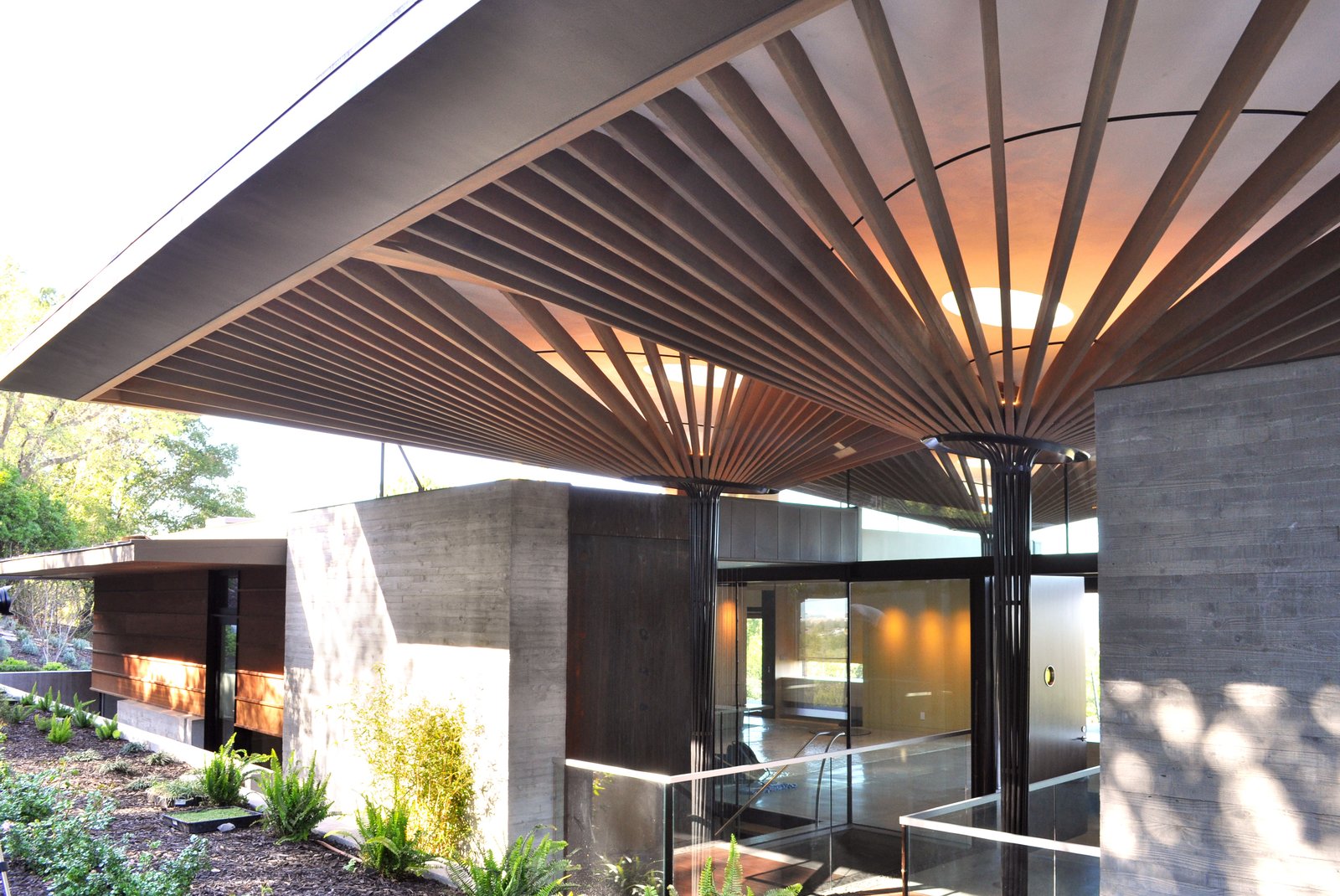 Photo 3 of 6 in The Chao Residence Entry Groove by Endrestudio - Dwell