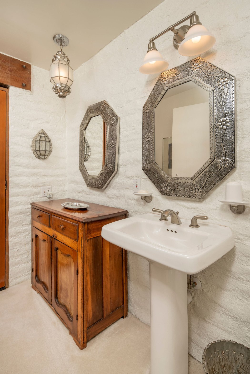 Photo 10 of 18 in The Ramada House by Judith Chafee, FAIA by Brittainy ...