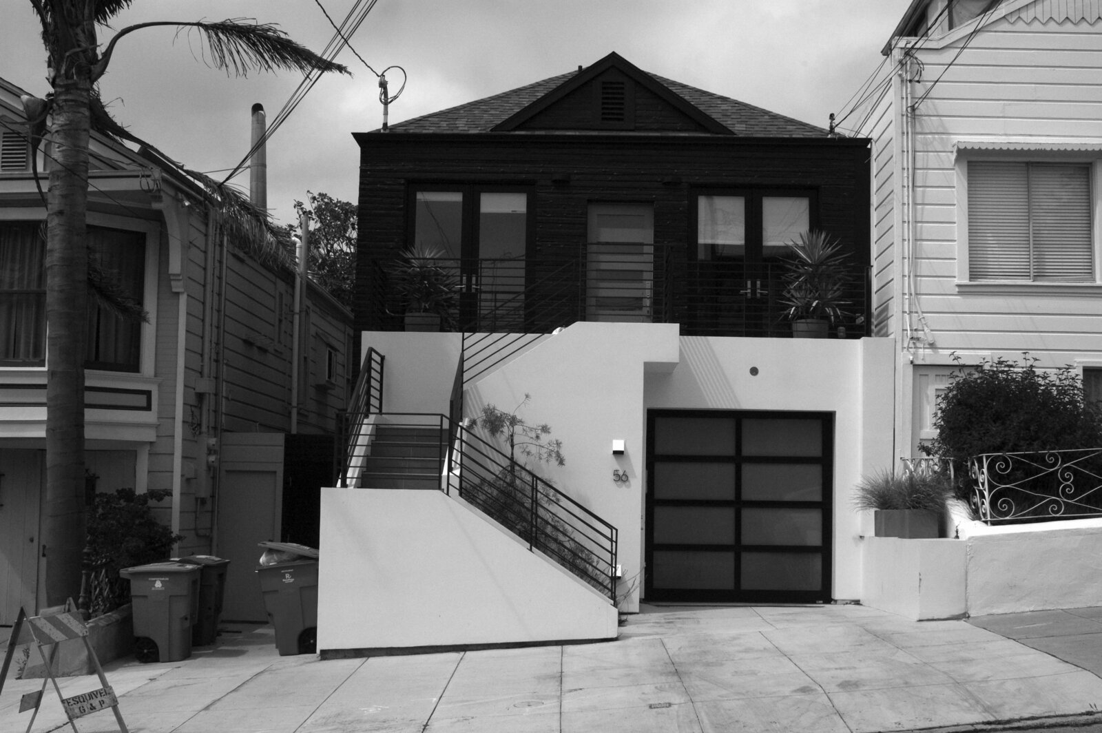 Photo 16 of 22 in Clipper Street House by Renato Jose - Dwell