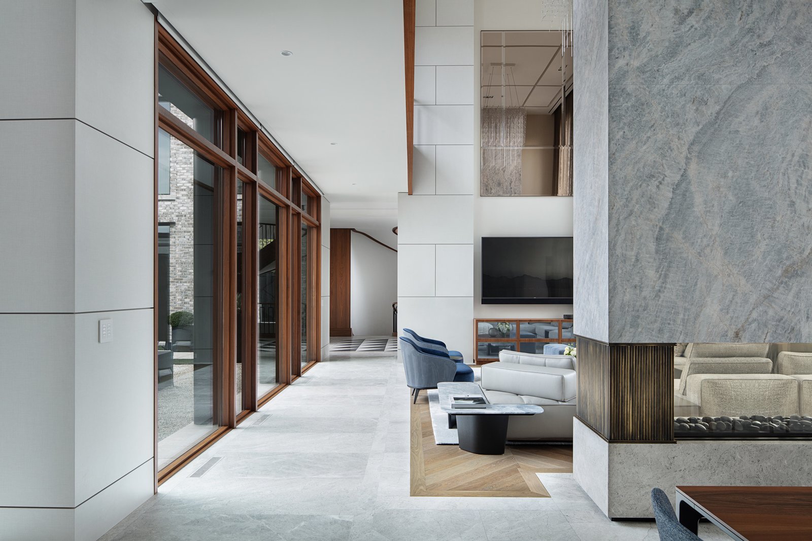 Photo 10 of 20 in Villa Cortile by Ava Downey - Dwell