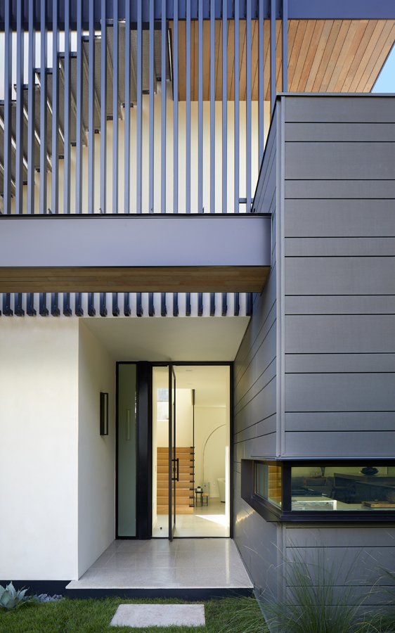Photo 1 of 10 in 007 House by Dick Clark + Associates - Dwell