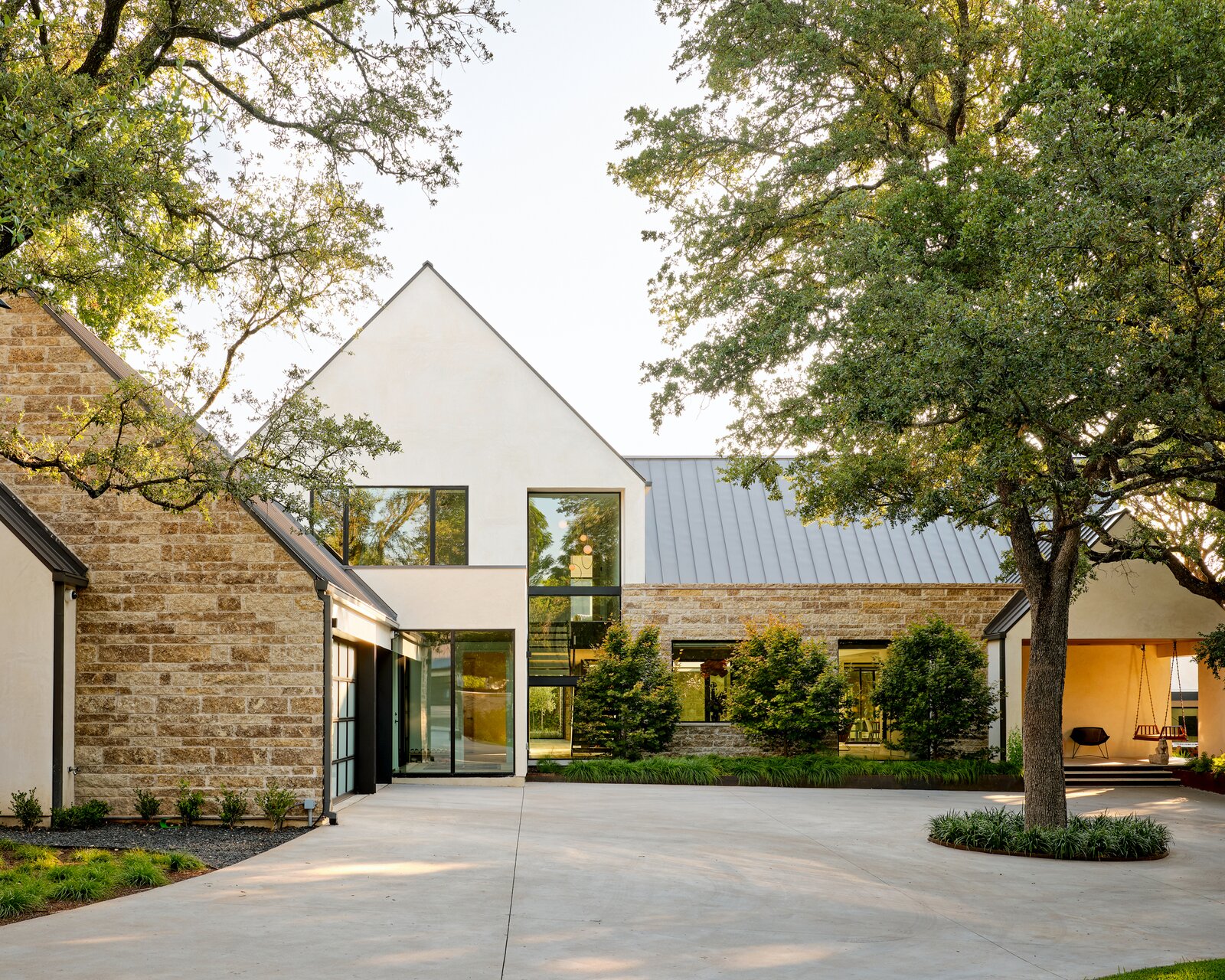 Vastu House (8 Photos) - Dwell