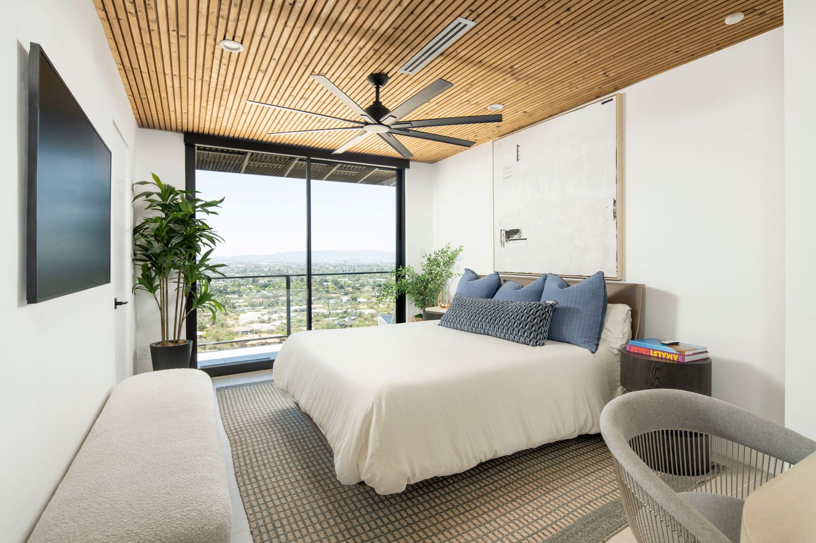 Photo 11 of 56 in Skyeview Camelback by Trent Hancock - Dwell