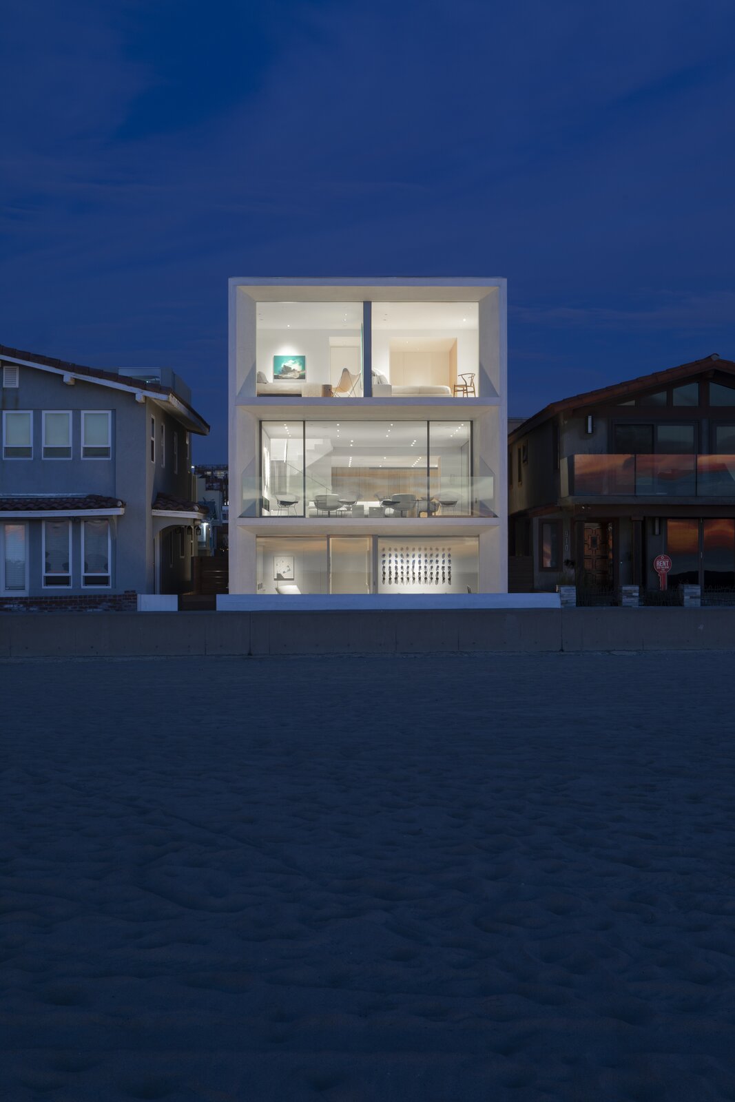 Photo 4 of 18 in Strand House by Jorie Clark - Dwell