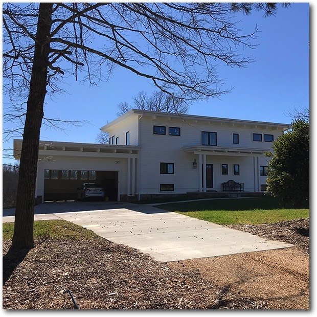 Photo 5 of 13 in Meridian by Enertia Building Systems Inc. - Dwell