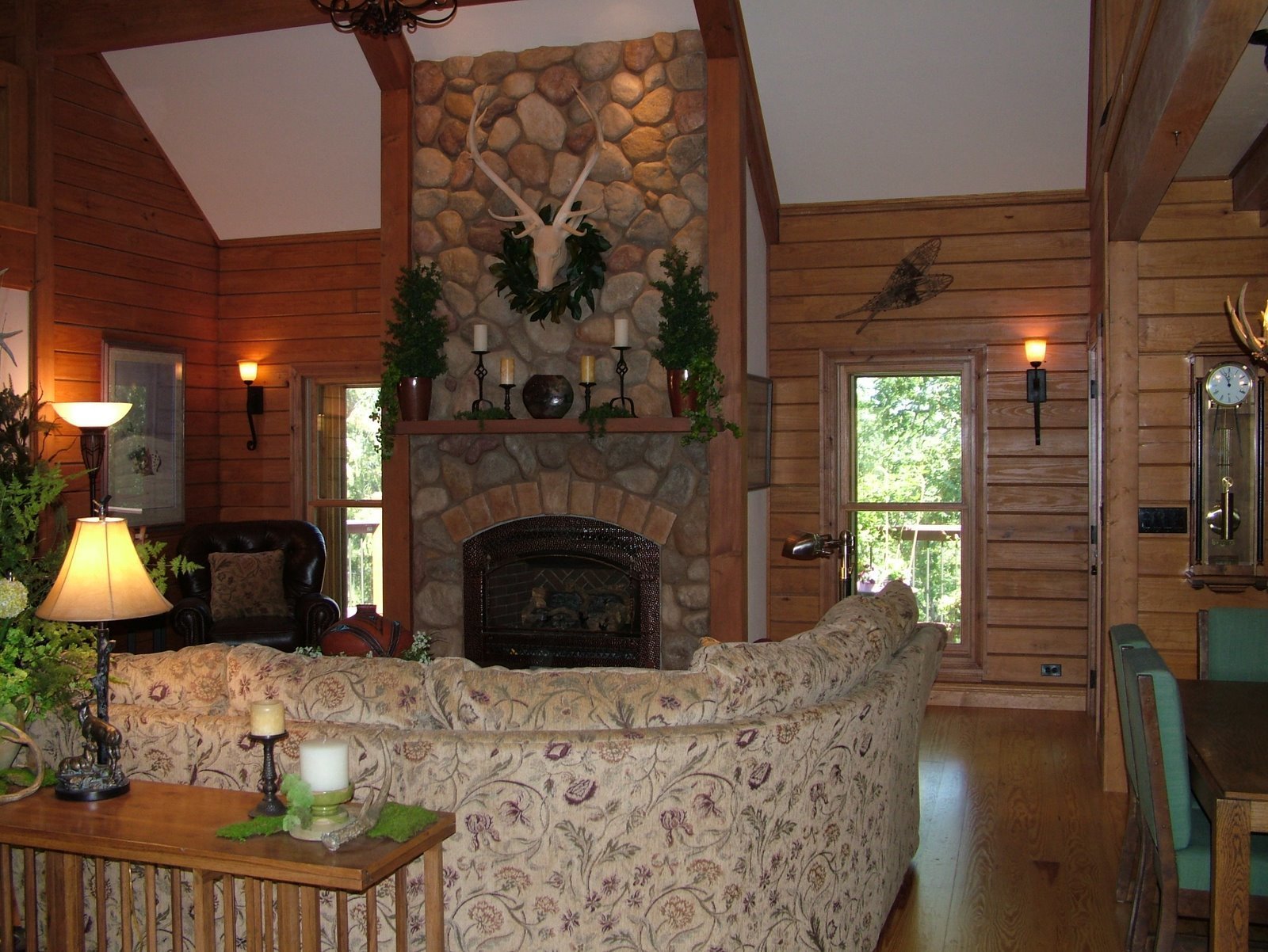 Photo 8 of 17 in Wildcat Canyon (Custom) by Enertia Building Systems ...