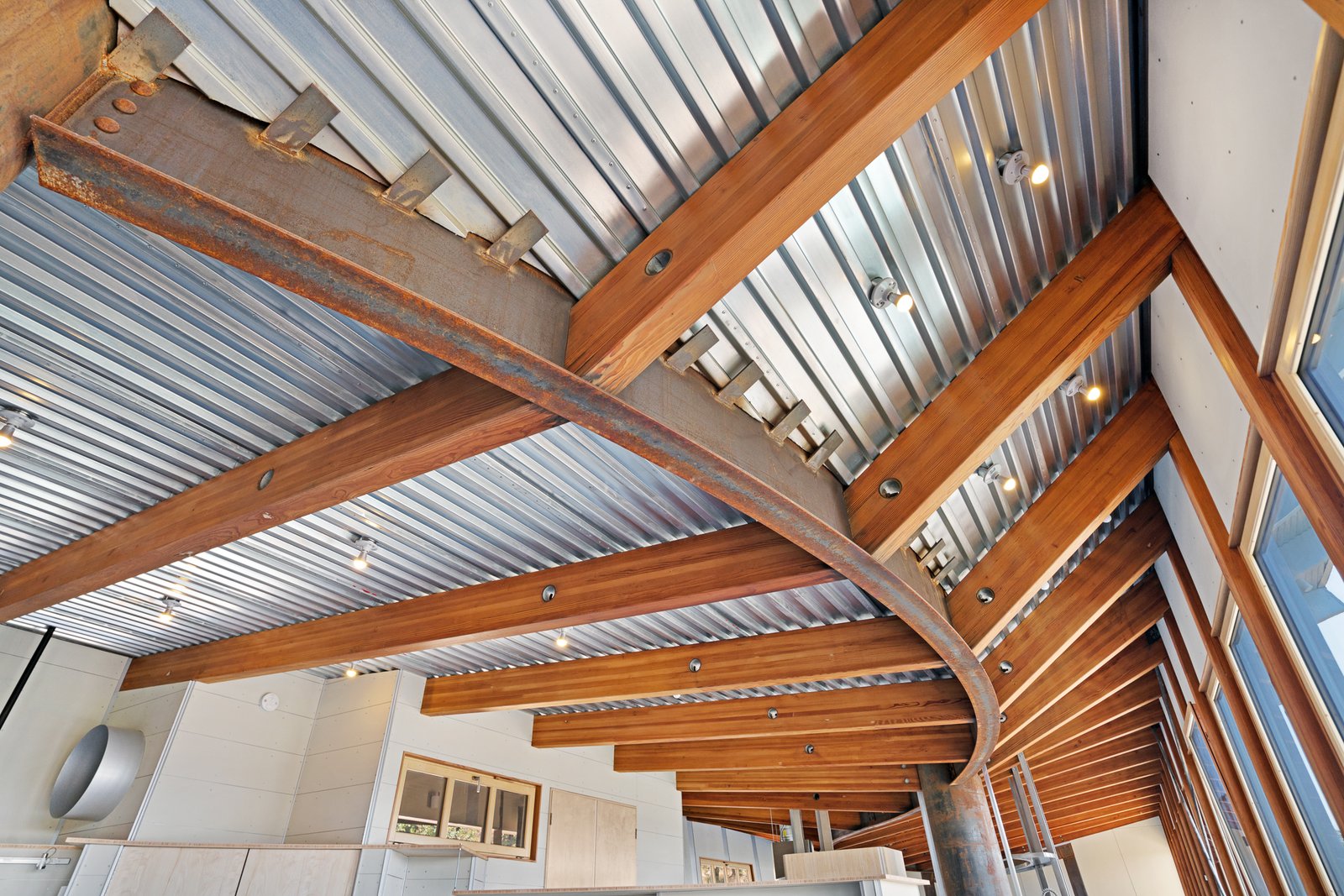 Photo 15 of 31 in Shipwreck House by martin tarafdar - Dwell