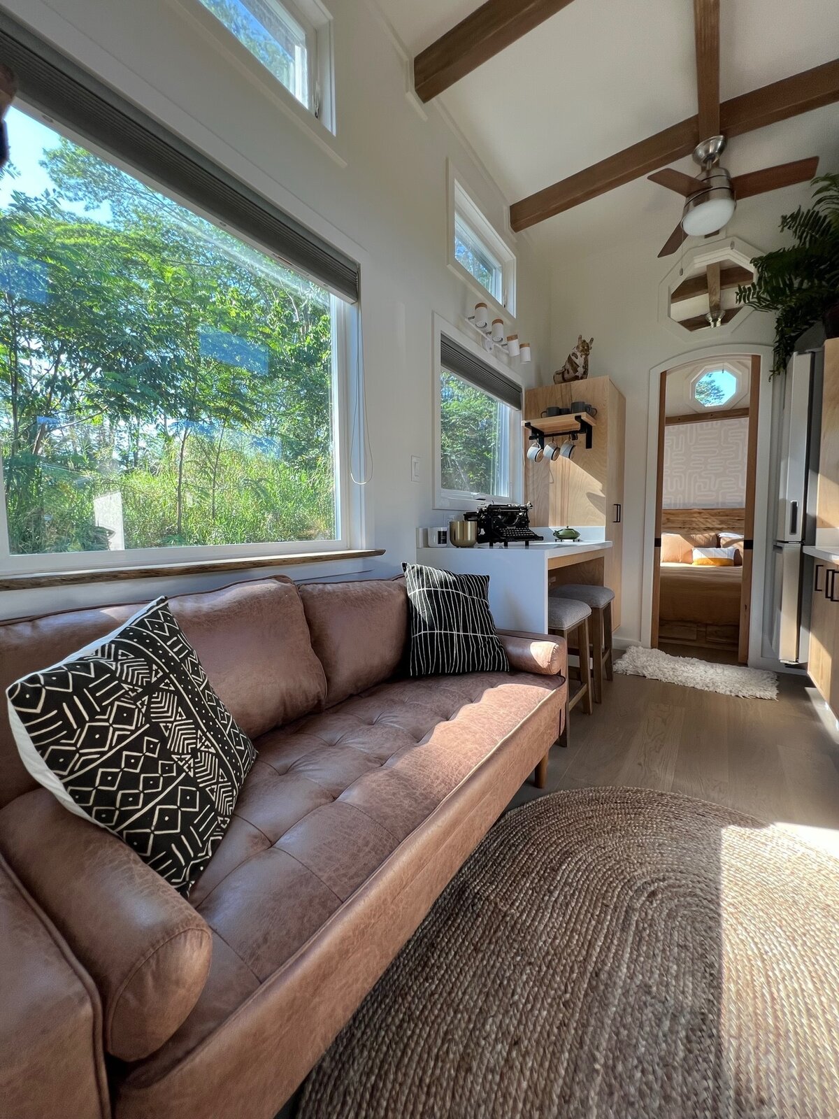 Photo 1 of 41 in The 5th Paradise Model ATU- Built By ...