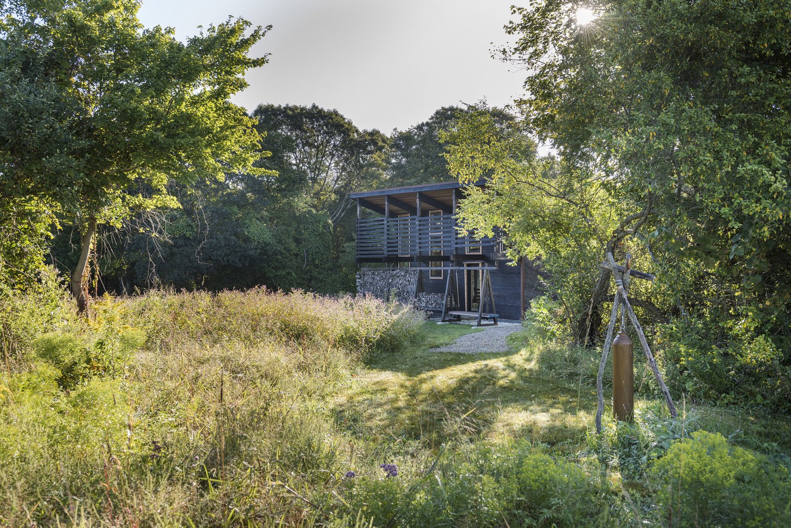 Photo 9 of 20 in A Therapist’s Cabin in Rhode Island Invites Nature ...
